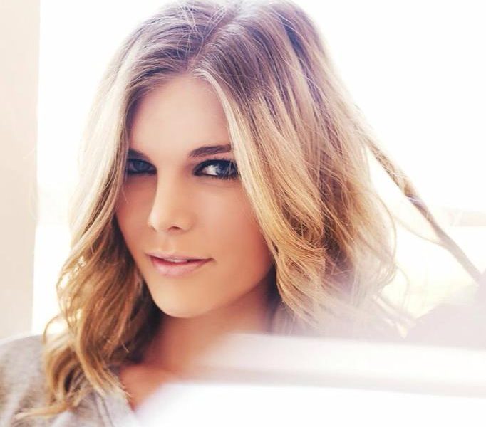 Meet Trailblazer Jessica Burns - Voyage MIA Magazine | Miami City Guide