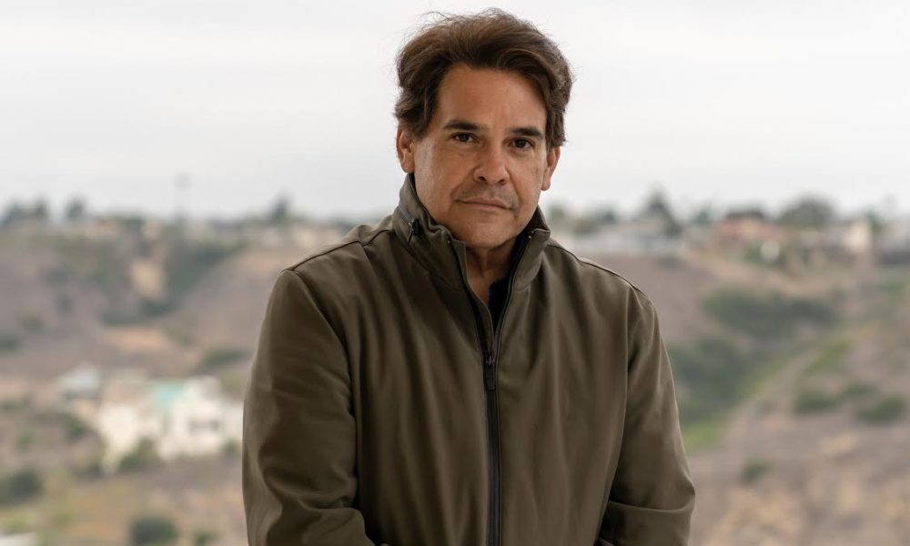 Check out Robert Adanto's Artwork - Voyage MIA Magazine | Miami City Guide