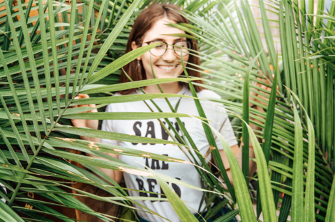 Meet Kelly Butler of Tees For Bees - Voyage MIA Magazine | Miami City Guide
