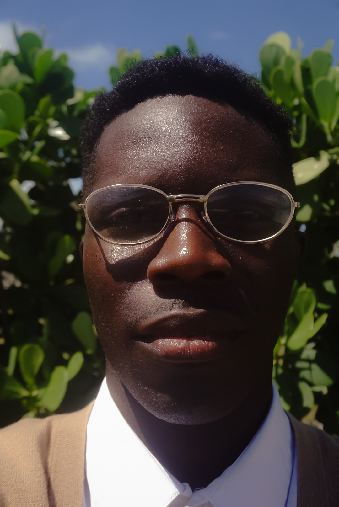 Art & Life with Kelvin Small - Voyage MIA Magazine | Miami City Guide