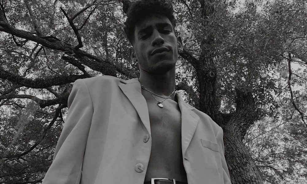 Meet Jon Aro - Voyage MIA Magazine | Miami City Guide