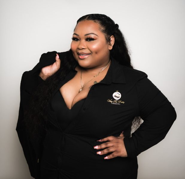 Meet Anna Louis of Way Too Pretty Cosmetics in Pompano beach - Voyage ...