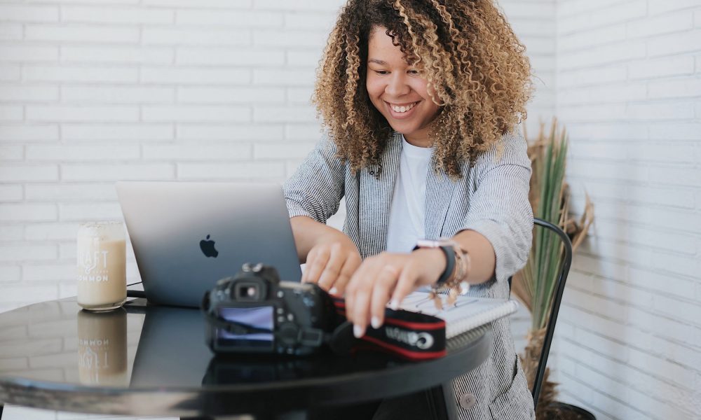 Meet Yohanna Law of Simple Blyss - Voyage MIA Magazine | Miami City Guide