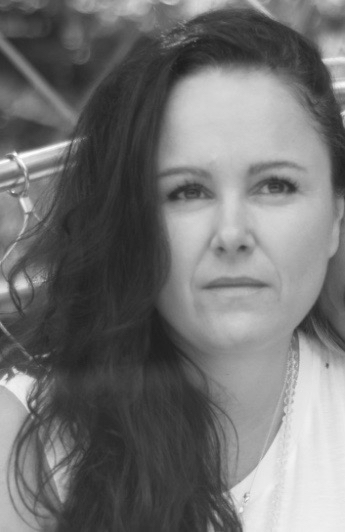 Meet Nicole Heigl of Society Satsang in Ironside - Voyage MIA Magazine ...