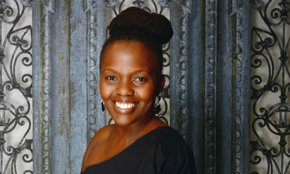Rising Stars: Meet Anida Isma – Voyage MIA Magazine | Miami City Guide