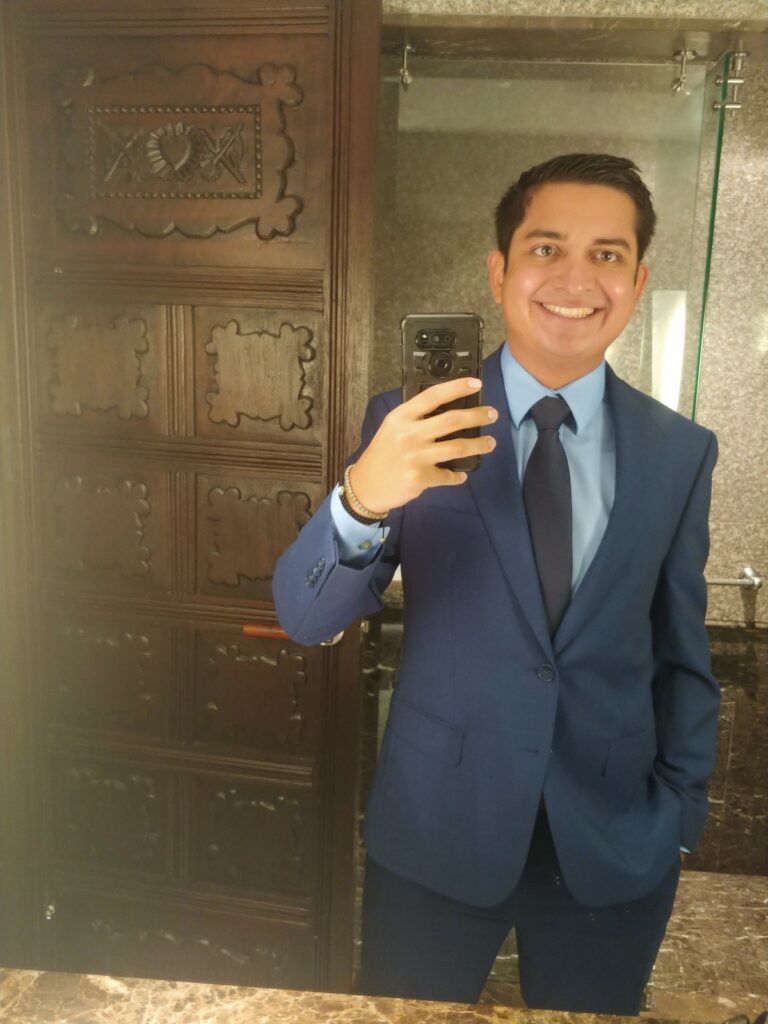 Check Out Ernesto Gutierrez’s Story - Voyage MIA Magazine | Miami City Guide