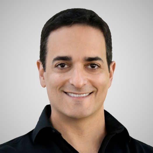 Hidden Gems: Meet Alon Mozes of Neocis – Voyage MIA Magazine | Miami ...