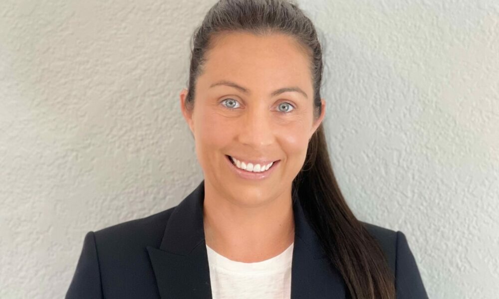 Rising Stars: Meet Jennifer Thomas-Sassone - Voyage MIA Magazine ...