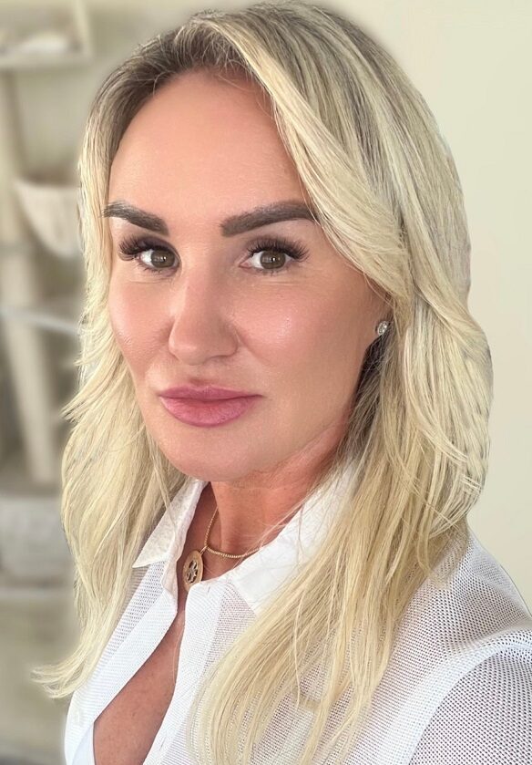 Hidden Gems: Meet Inga Washington of De Look - Voyage MIA Magazine ...