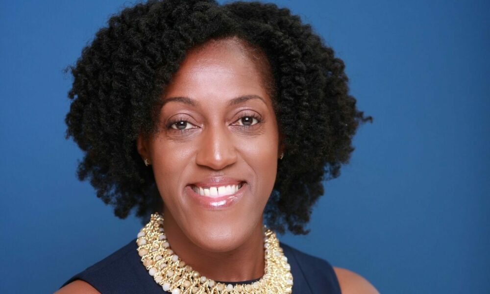 Meet Ivy Bennett - Voyage MIA Magazine | Miami City Guide