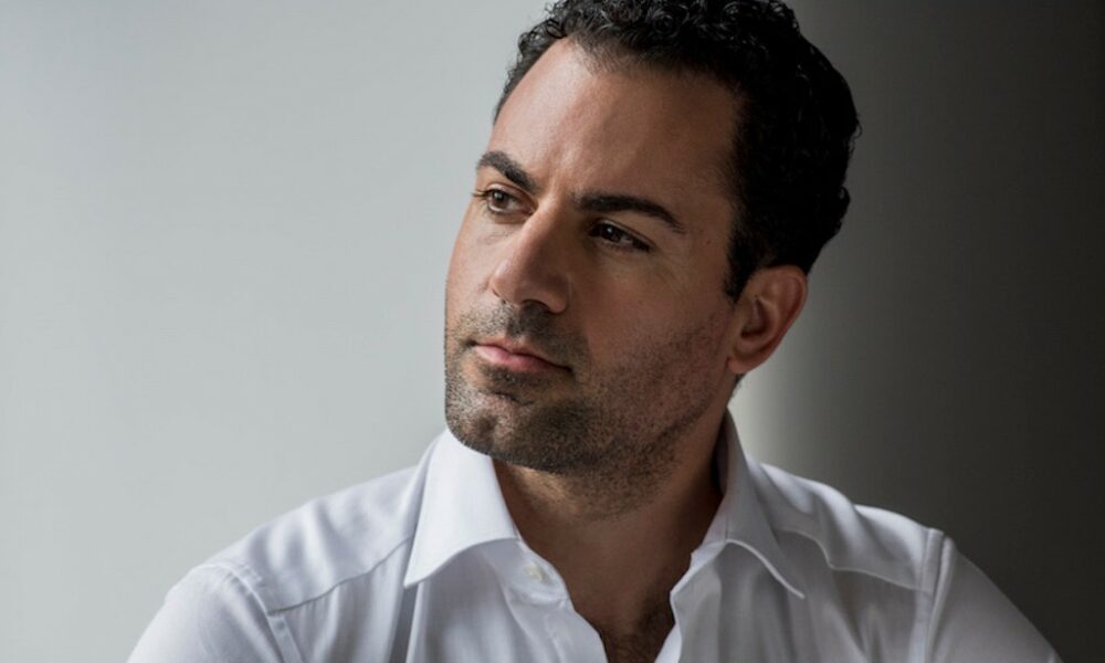 Life & Work with Anastasio Gliatis - Voyage MIA Magazine | Miami City Guide