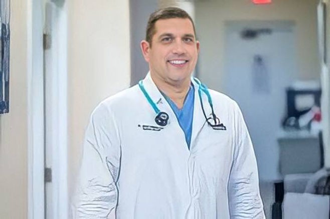 Rising Stars: Meet Dr. Jason Lakatos - Voyage MIA Magazine | Miami City ...