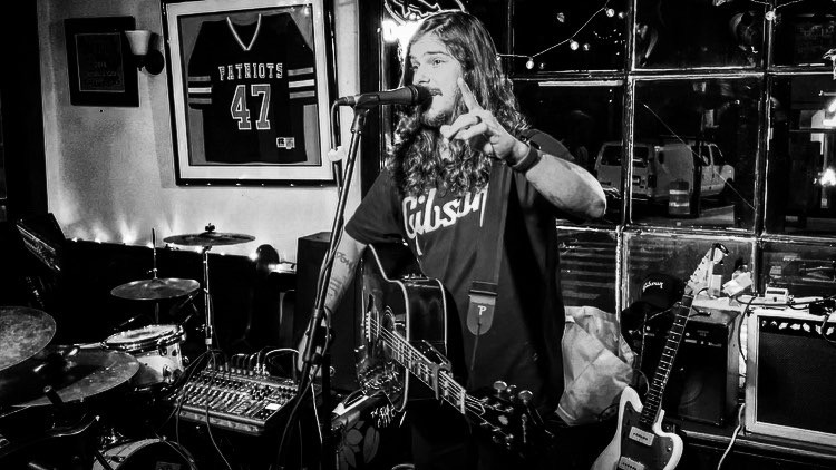 Meet Dominic DeLaney - Voyage MIA Magazine | Miami City Guide