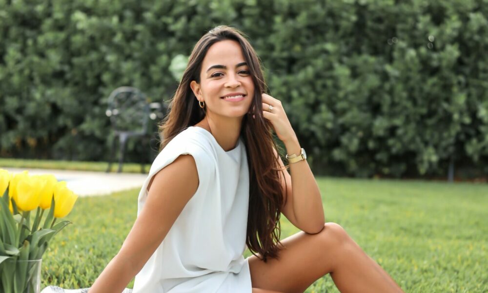 Community Highlights: Meet Cecily Escobar of Cakes by Cec - Voyage MIA ...