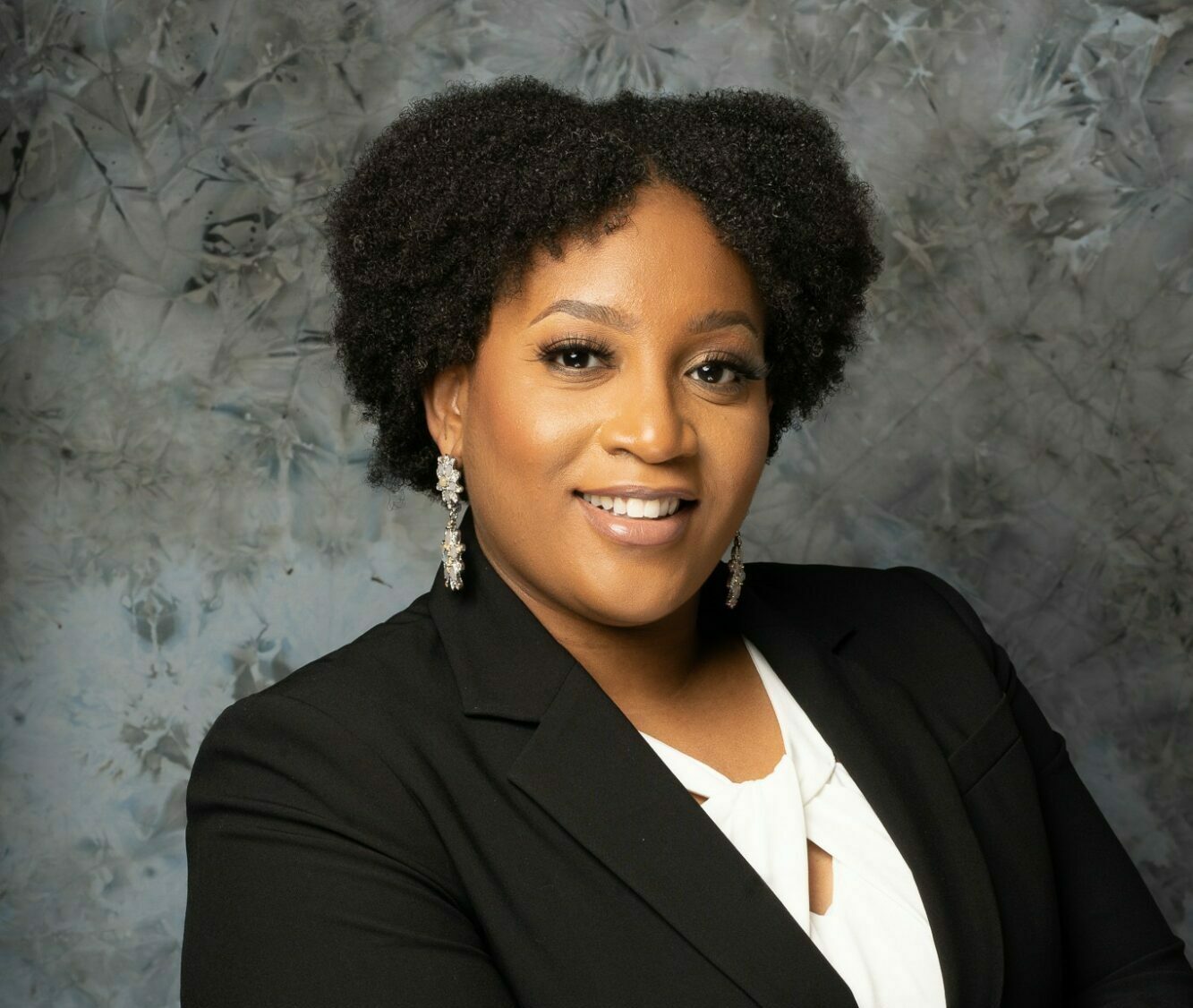 Community Highlights: Meet Dominique Mathis of HELLO, 911!® - Voyage ...