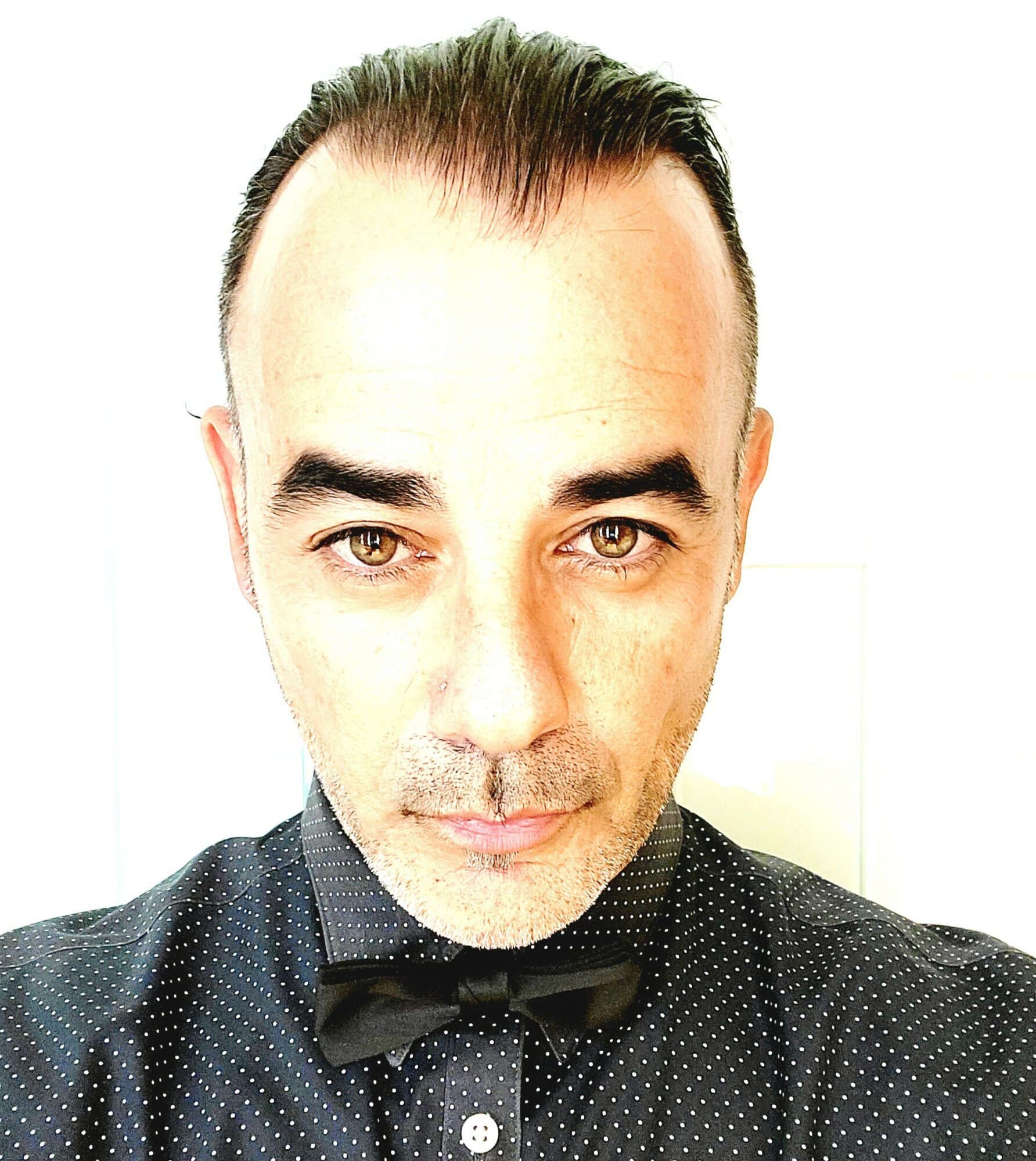 Check Out DJ LEEOR's Story - Voyage MIA Magazine | Miami City Guide