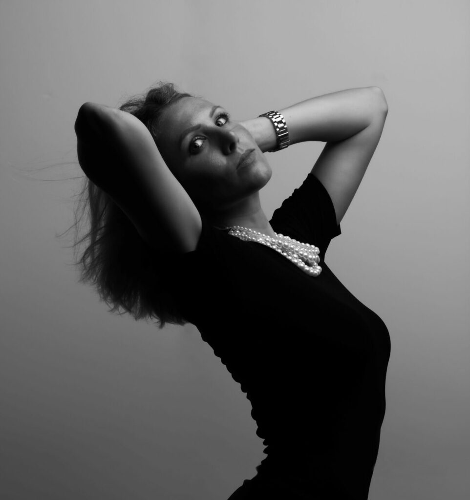 Meet Danielle Navish - Voyage MIA Magazine | Miami City Guide