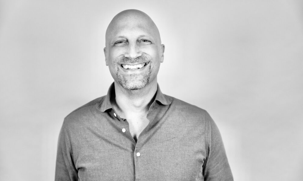 Daily Inspiration: Meet Daniel Singer - Voyage MIA Magazine | Miami ...