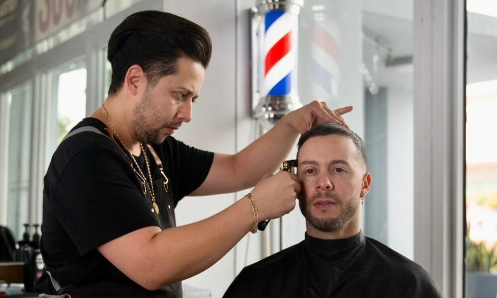 Rising Stars: Meet Vinicio Larios - Voyage MIA Magazine | Miami City Guide