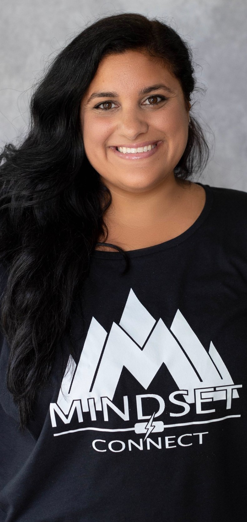 Community Highlights: Meet Liani Antelo of Mindset Connect - Voyage MIA ...
