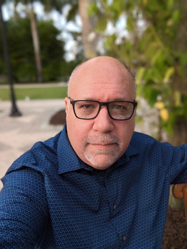 Check Out Robert Jimenez’s Story - Voyage MIA Magazine | Miami City Guide