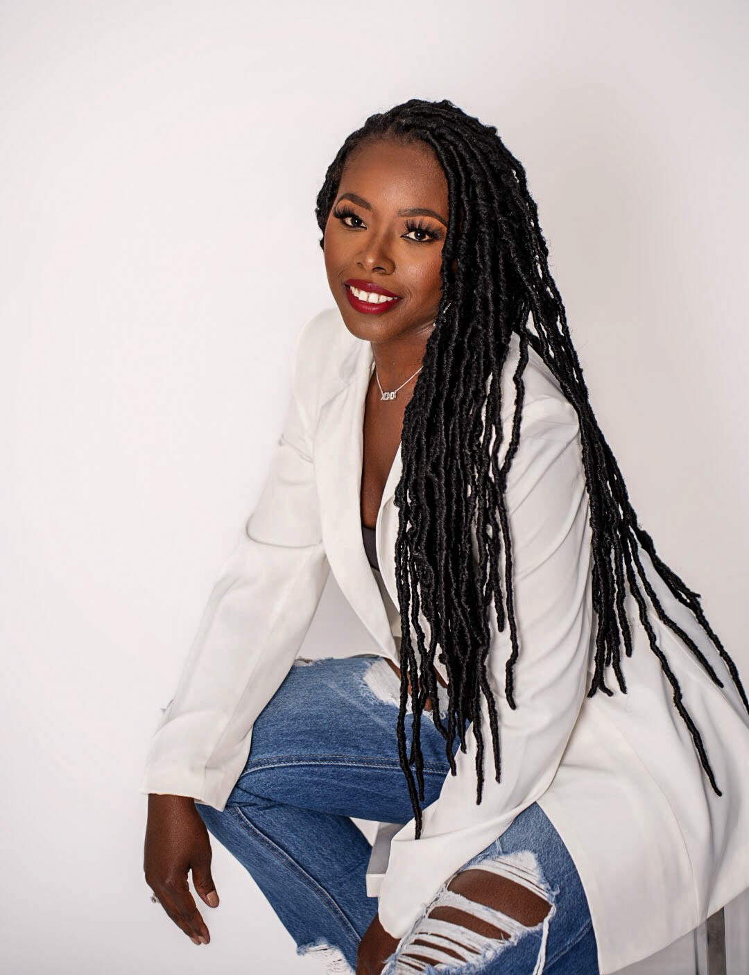 Conversations with Shanelle Perry – Voyage MIA Magazine | Miami City Guide