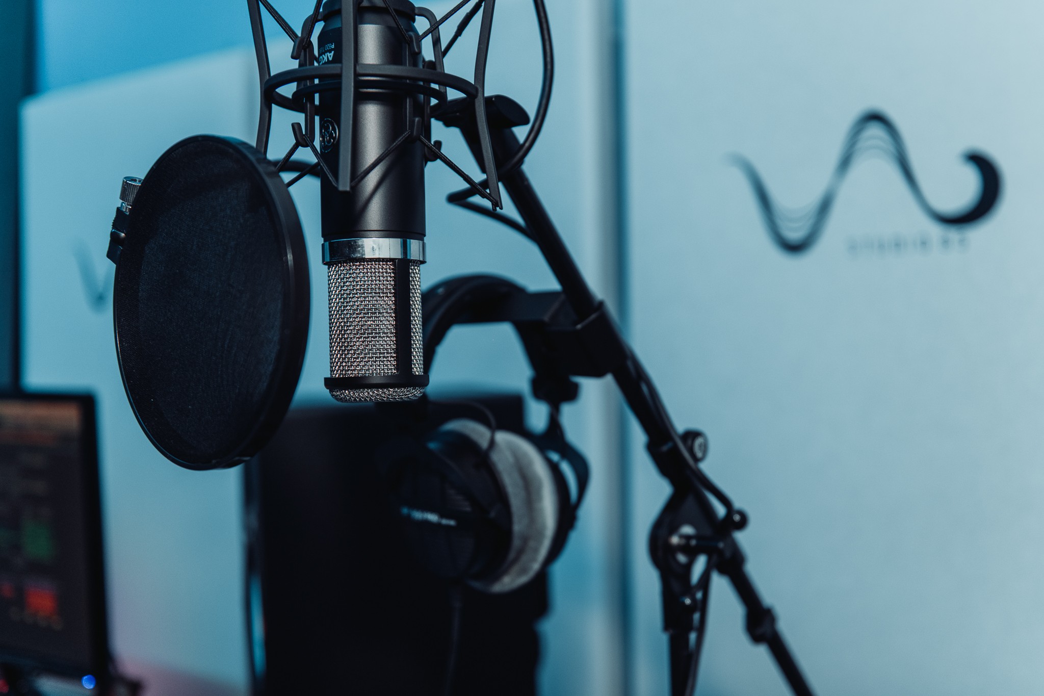 Daily Inspiration: Meet Luca "Skyline" Bandinelli - Voyage MIA Magazine ...