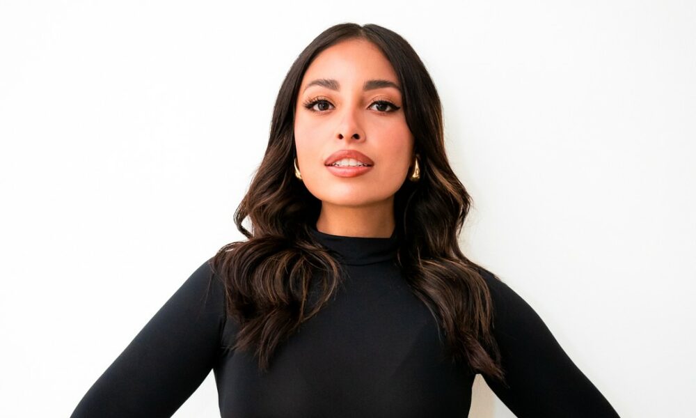 Check Out Mimi Alas’s Story - Voyage MIA Magazine | Miami City Guide