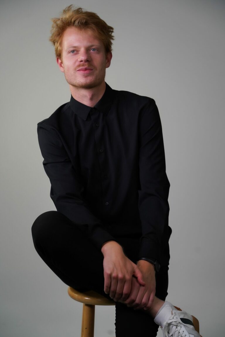 Check Out Piotr Kozłowski’s Story - Voyage MIA Magazine | Miami City Guide