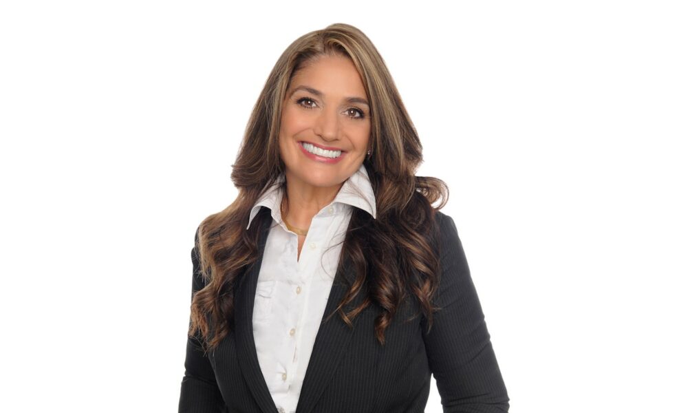 Community Highlights: Meet Sarah Zabel of MAZE Resolutions PA - Voyage ...