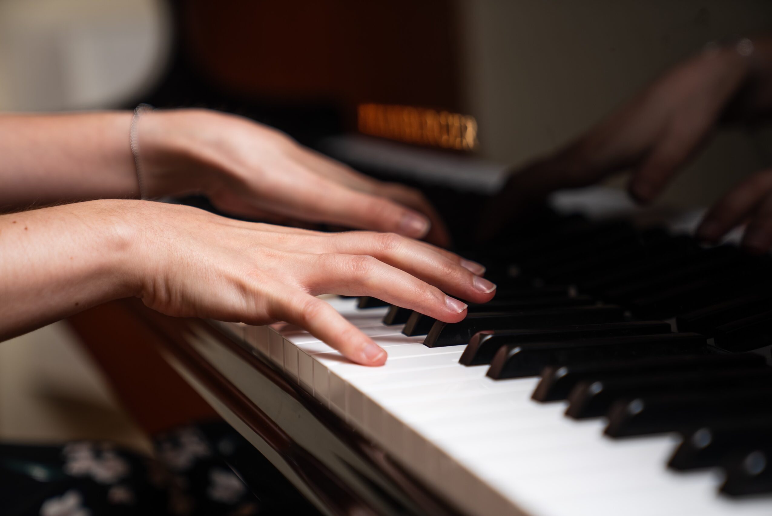 Meet Elizabeth Davidson - Voyage MIA Magazine | Miami City Guide