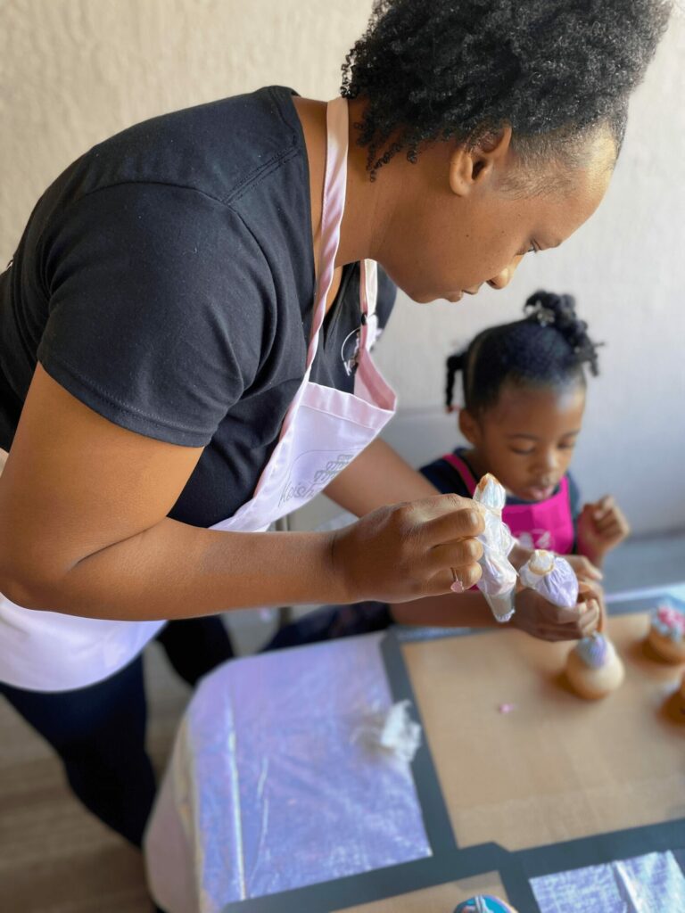 Hidden Gems: Meet Keisha Gaines of Keisha Cakes - Voyage MIA Magazine ...