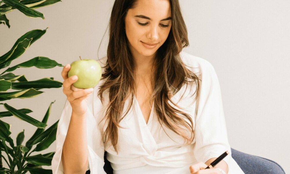 Meet Luli Gamburd of Nutriluli Wellness - Voyage MIA Magazine | Miami ...