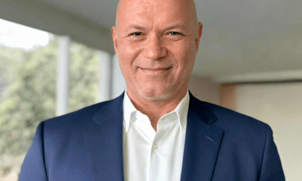 Meet Julio Martinez-Clark of bioaccess® - Voyage MIA Magazine | Miami ...