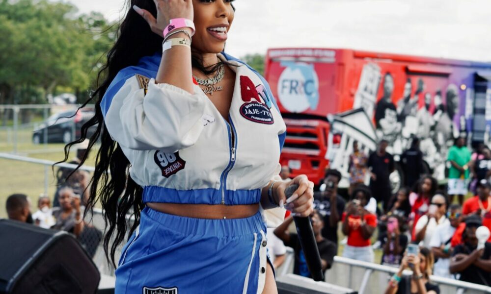 Check Out Pilly Mae’s Story - Voyage MIA Magazine | Miami City Guide