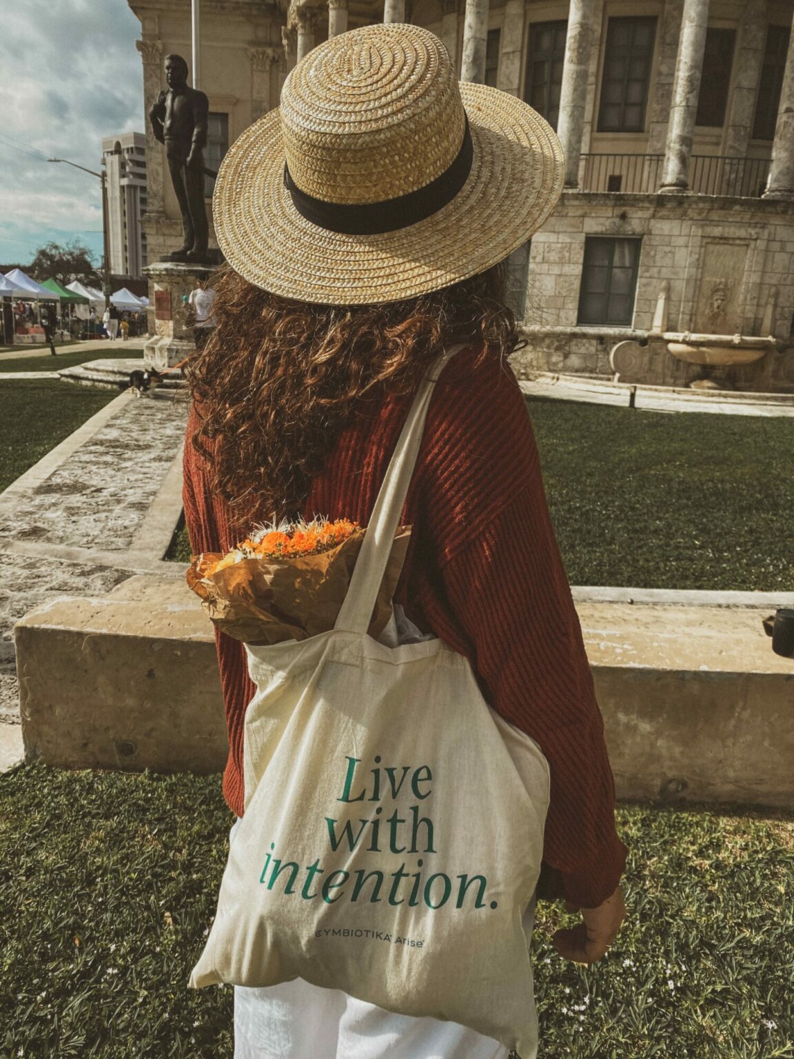 Daily Inspiration: Meet Rachael Brandon & Alina Rodriguez - Voyage MIA ...