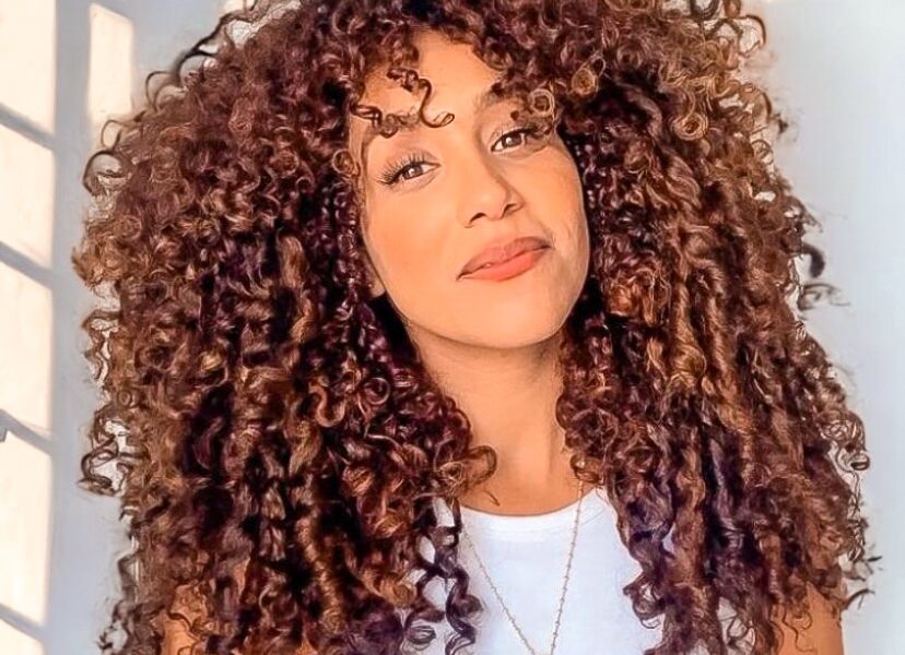 Meet Lynnette Joselly of Bella Kurls - Voyage MIA Magazine | Miami City Guide