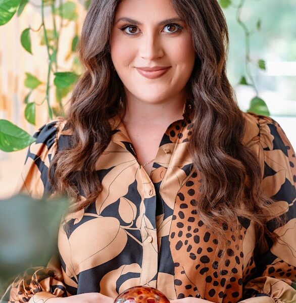 Hidden Gems: Meet Lauren Hoffman of With the Current Solutions - Voyage ...