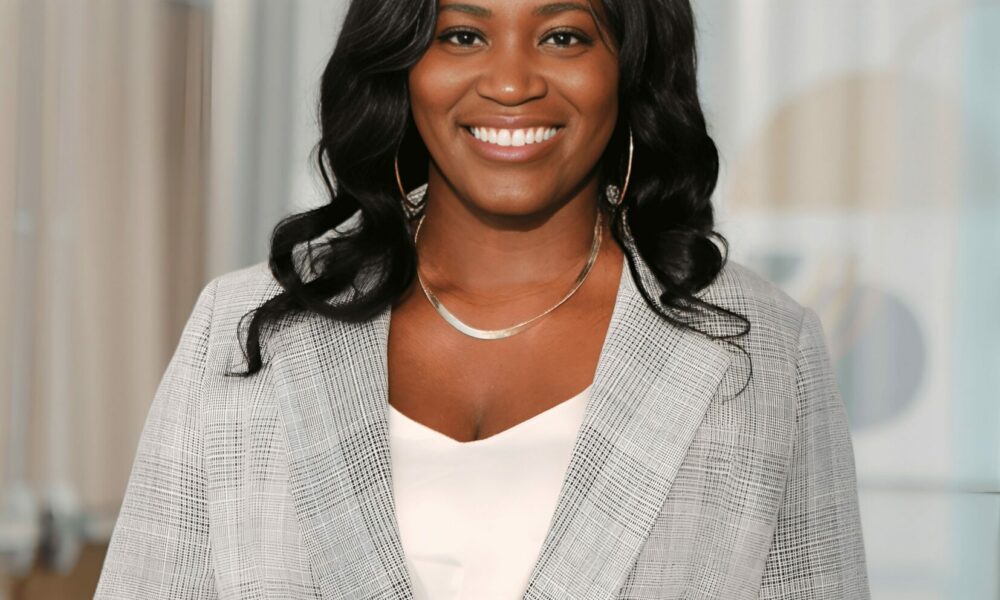 Exploring Life & Business with Vanessa Laurent of Alluring Luxe Destinations - Voyage MIA ...