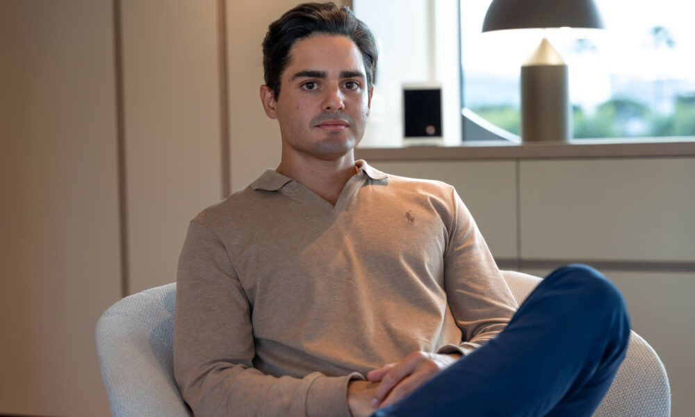 Conversations with Gustavo Leon - Voyage MIA Magazine | Miami City Guide