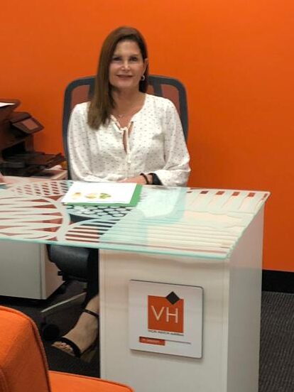 Hidden Gems: Meet Vicki Hatch of Vicki Hatch Nutrition, Inc - Voyage ...